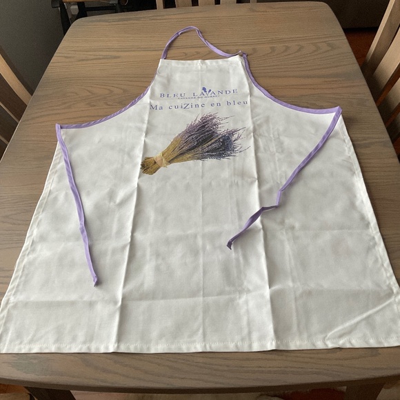 Other | Lovely New Apron From A Lavender Farm In Quebec 32 Long ...